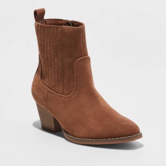 Universal Thread | Shoes | Womens Solita Western Boots Universal Thread ...